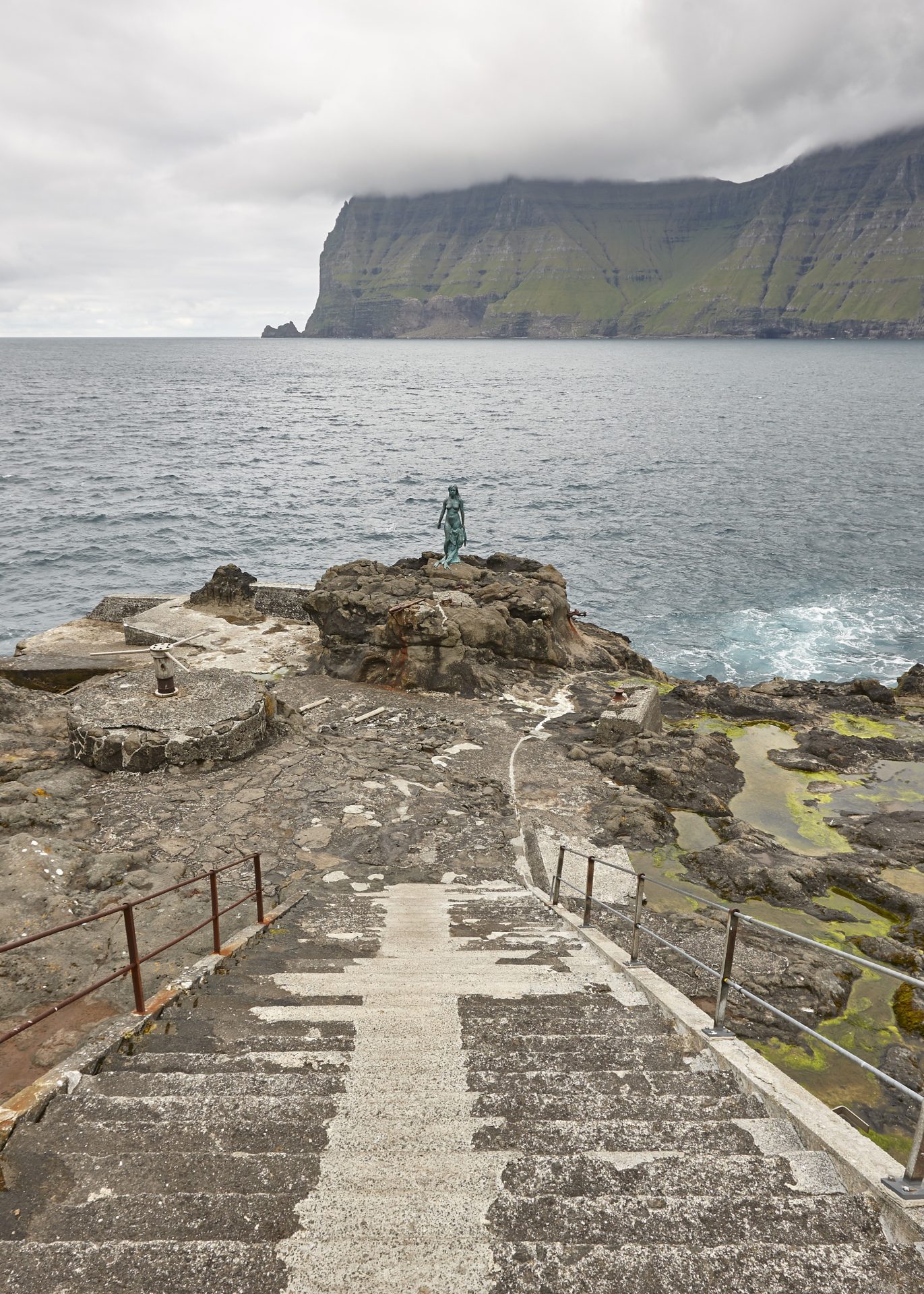 Guide to Kalsoy: Available Day Tours & Self-Drive Options