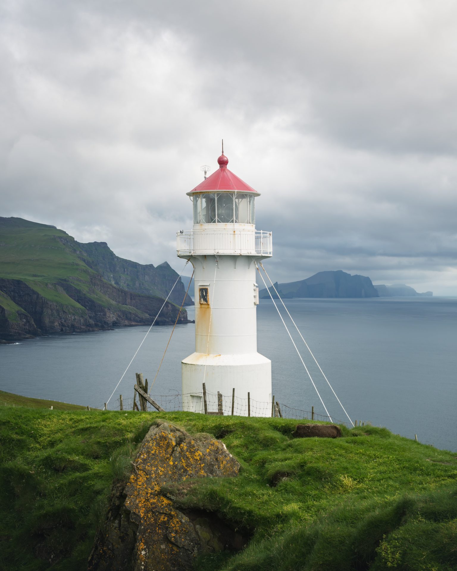 Guide to Mykines: Available Day Tours & Self-Drive Options